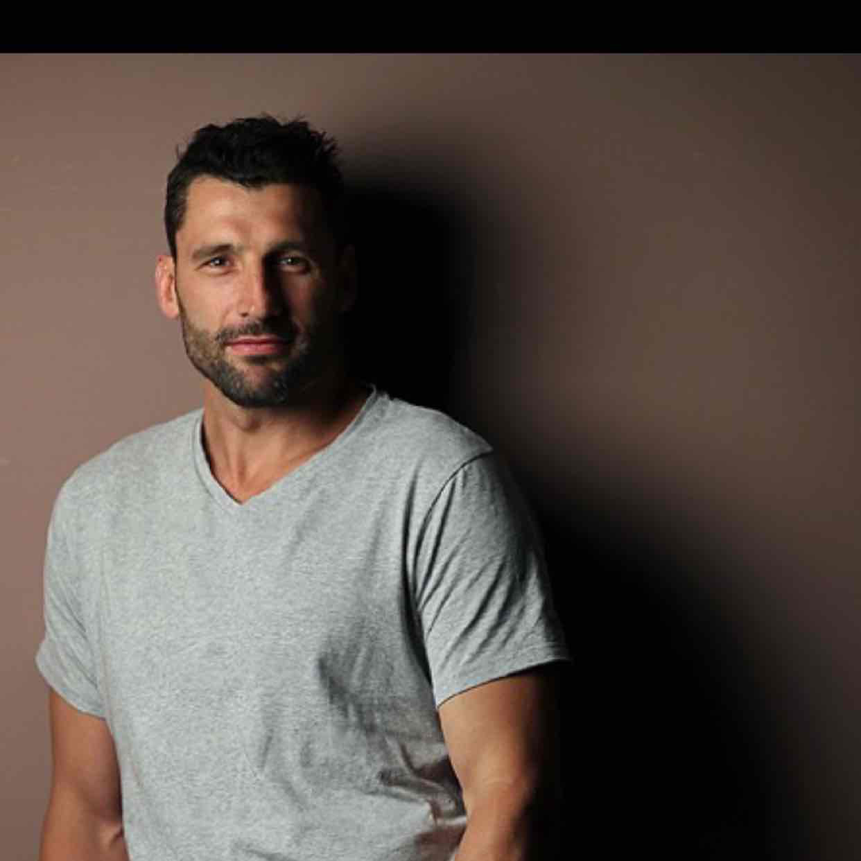 Cameo - Russell Robertson